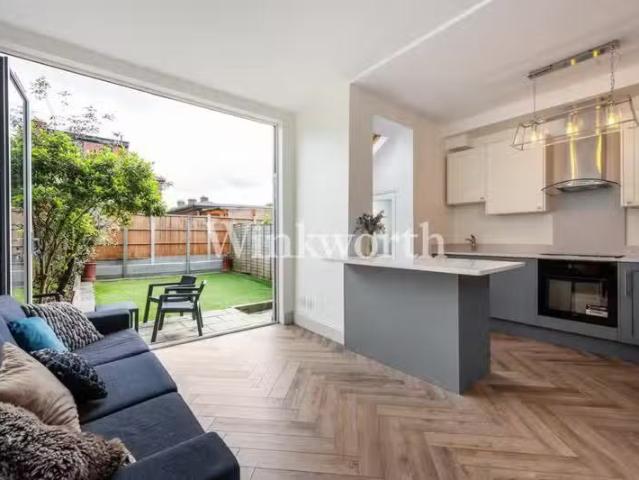 Forfar Road, London, N22 4 bed terraced house £825,000