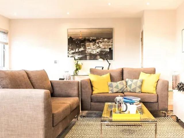 Forfar Road, London, SW11 4FR, United Kingdom | 2 bed apartment for rent #154587039 | Rentberry