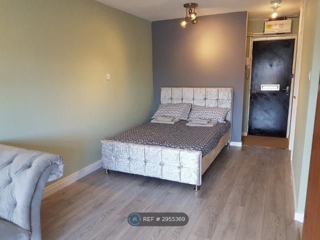 Forfield Place, Leamington Spa CV31, 1 bed flat to rent, £800 pcm | PrimeLocation
