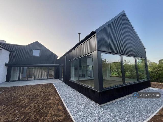 Forgandenny, Perthshire, PH2 5 bed detached house to rent £3,895 pcm £899 pw