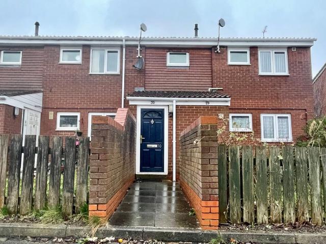 Forge Close, Pendeford, Wolverhampton, West Midlands WV8, 2 bed flat to rent, £750 pcm | PrimeLocation