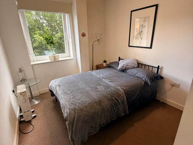 Forge Square, London E14, Room to rent, £900 pcm | PrimeLocation