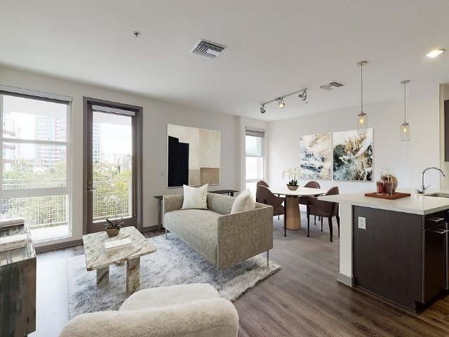 Form 15 Studio Apartment for Rent at 1450 Market St, San Diego, CA 92101 East Village