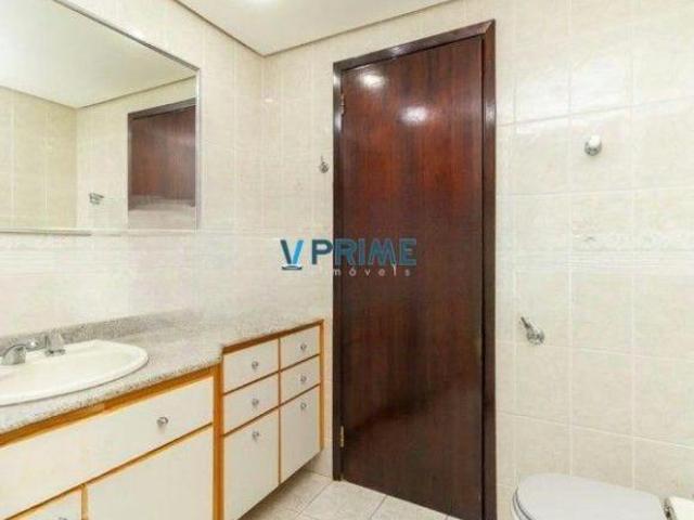 Formidável apartamento com 3 dormitórios 2 deles são suíte, peças amplas e bem
