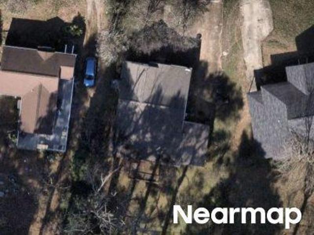Forrest Cir NE