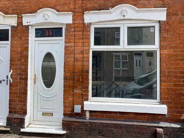 Forrester Street, Walsall WS2, 3 bed terraced house to rent, £1,000 pcm | PrimeLocation
