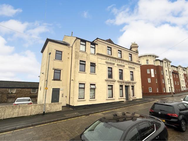 Forrestors Hall, Preston PR1, Room to rent, £450 pcm | PrimeLocation