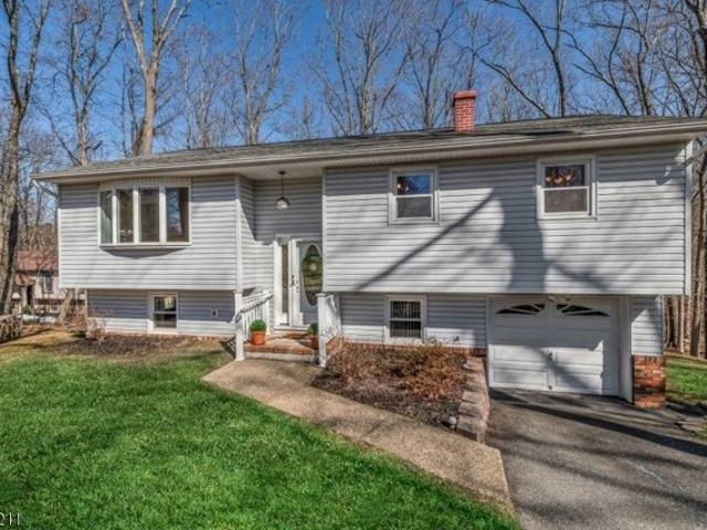 Forsgate Dr, Ringwood, Home For Sale