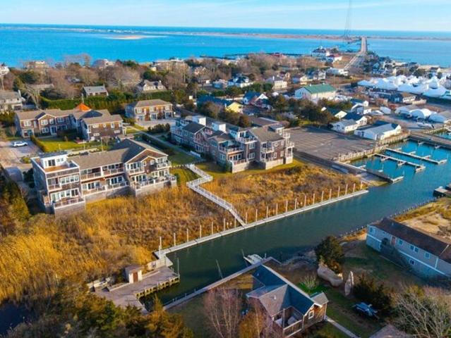 Foster Ave Unit,hampton Bays, Condo For Sale