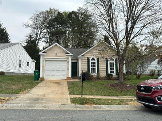 Foster Brook Dr