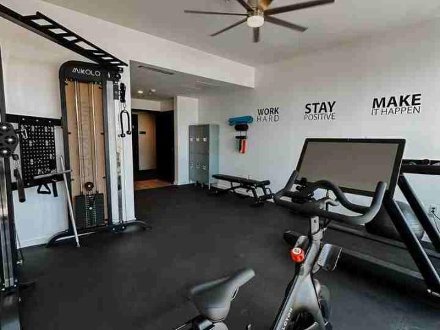 Foster Flats 2 Bedroom Apartment for Rent at 205 Foster Ave, Charlotte, NC 28203 Southside Park