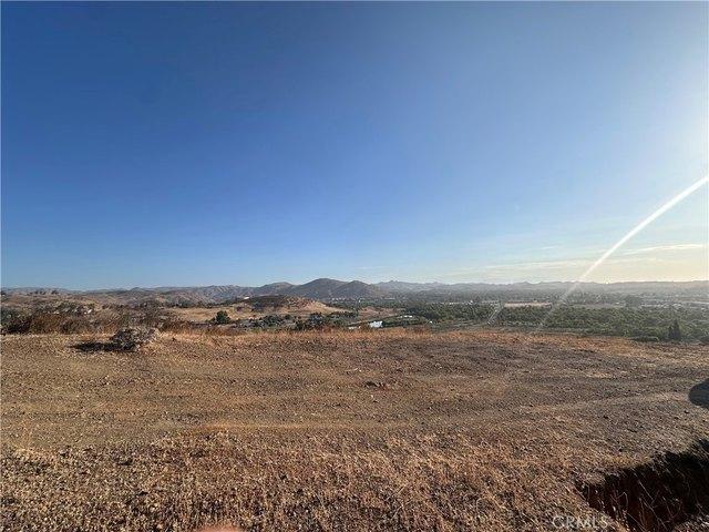 Foster, Lake Elsinore, CA 92530
