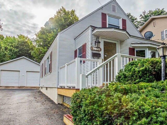 Foster St, Burlington, Home For Sale