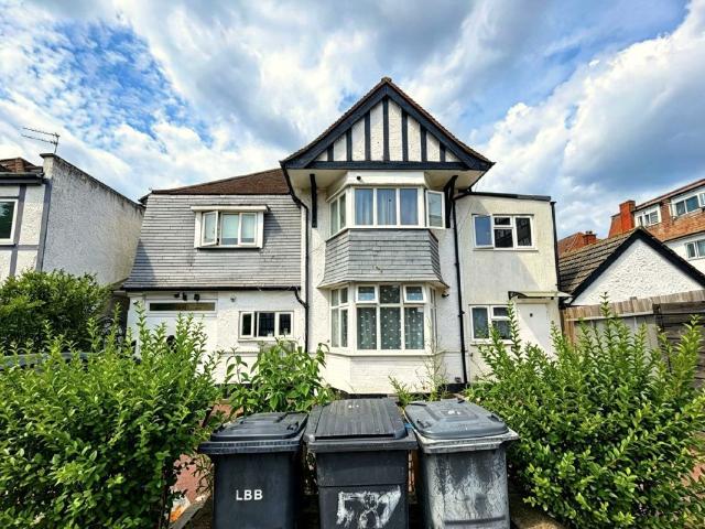 Foscote Road, London NW4, 1 bed flat to rent, £1,960 pcm | PrimeLocation