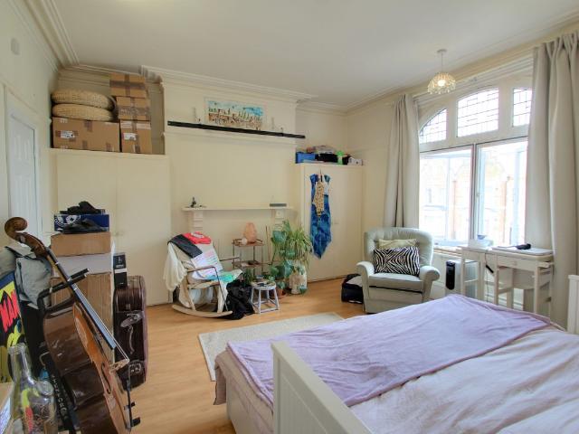 Fosse Road Central, Leicester LE3, Studio to rent, £550 pcm | PrimeLocation