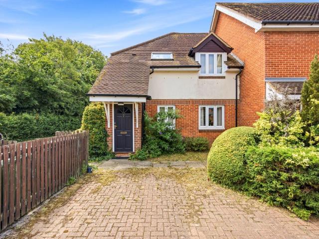 Fothergill Place, Thame OX9, 1 bed flat to rent, £995 pcm | PrimeLocation