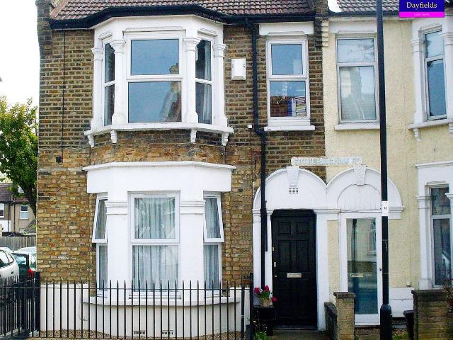 Fotheringham Road, Enfield EN1, 2 bed maisonette to rent, £1,600 pcm | PrimeLocation
