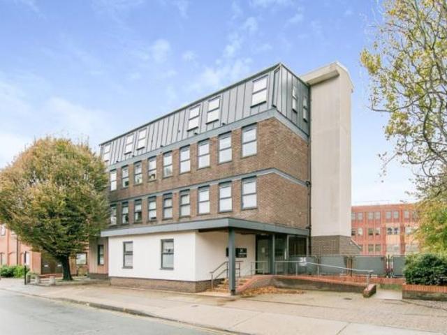 Foundation Street, IPSWICH 2 bed flat to rent £1,150 pcm £265 pw