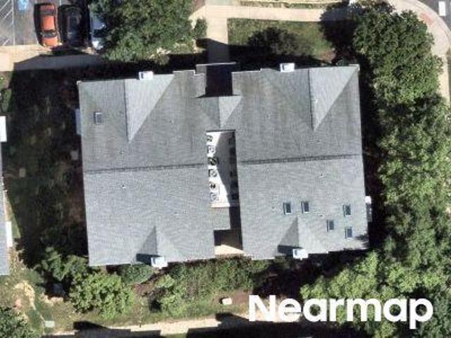 Founders Hill Dr