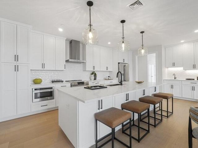 Foundry St Apt,wakefield, Condo For Sale