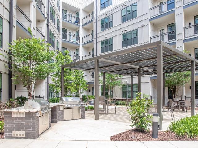 Foundry Yards Studio Apartment for Rent at 10 13th St S, Birmingham, AL 35233 Five Points South