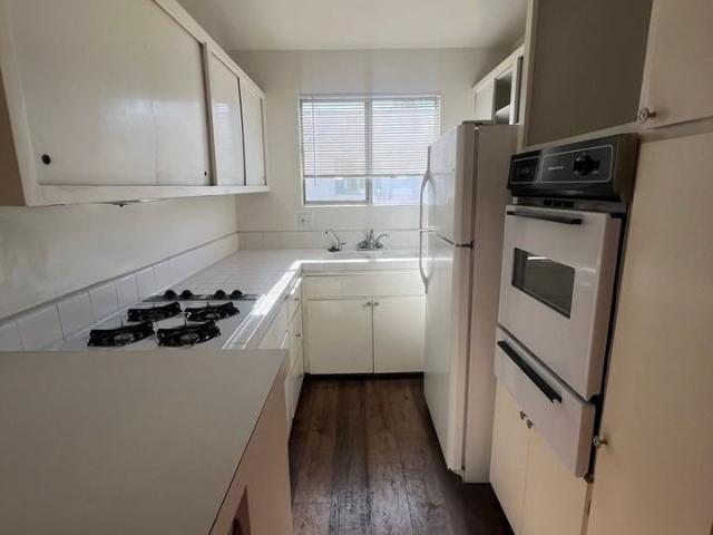 Fountain 7540 1 Bedroom Apartment for Rent at 7540 Fountain Ave, West Hollywood, CA 90046 West Hollywood