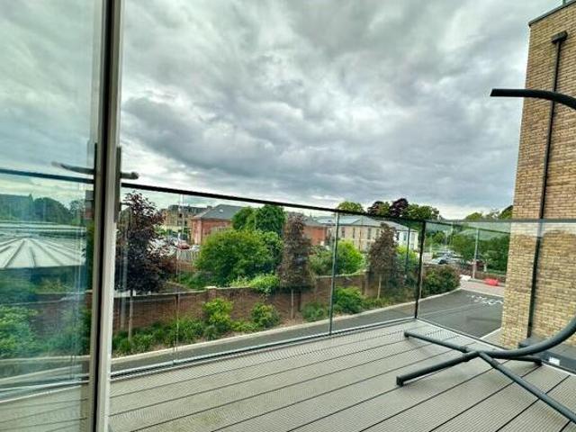 Fountain Way, Salisbury, 2 Bedroom Apartment