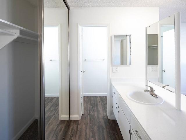 Fountain Estates Apartments 2 Bedroom Apartment for Rent at 1289 E Grand Ave, Escondido, CA 92027 Midway