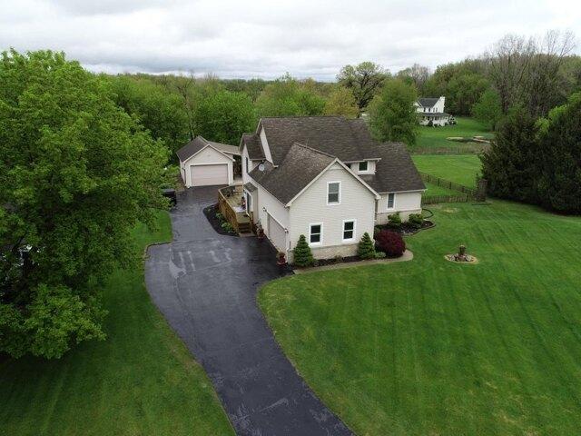 Fountain Ln, Fowlerville, Home For Sale