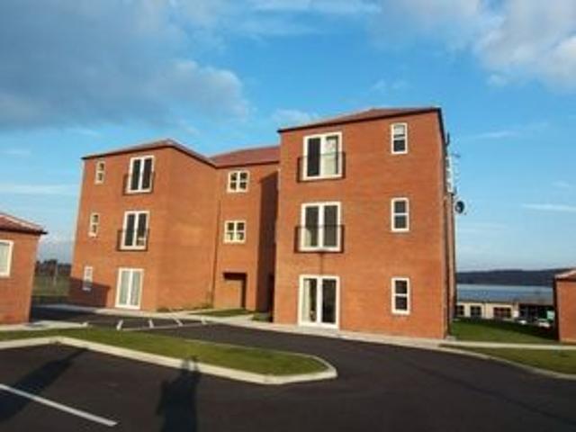 Fountain Park, Ollerton NG22, 2 bed flat to rent, £770 pcm | PrimeLocation