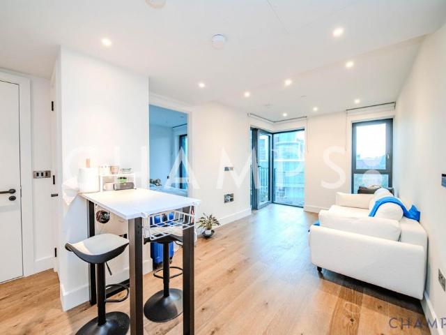 Fountain Park Way, W12 1 bed flat to rent £3,163 pcm £730 pw