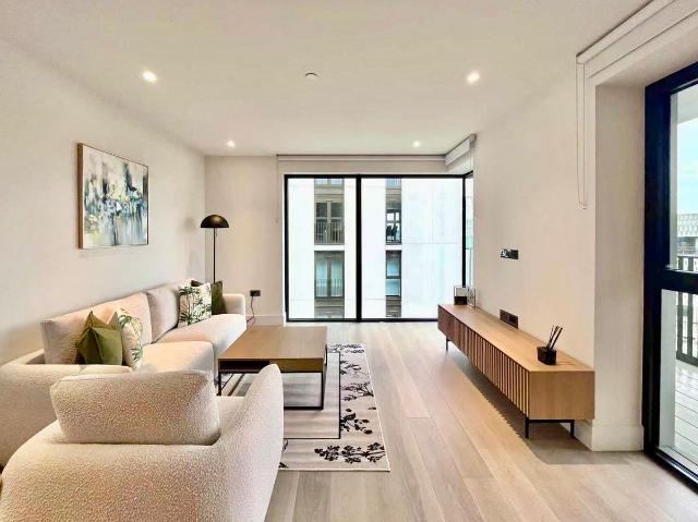 Fountain Park Way, London W12, 1 bed flat to rent, £3,315 pcm | PrimeLocation