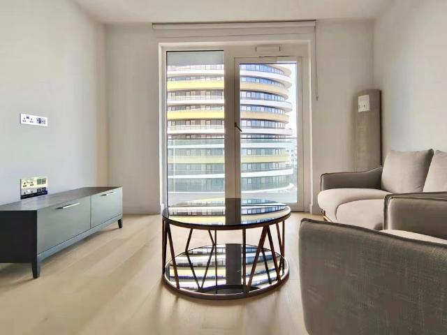 Fountain Park Way, London W12, 2 bed flat to rent, £4,073 pcm | PrimeLocation