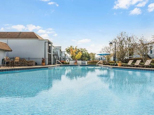 Fountain Square Apartments 3 Bedroom Apartment for Rent at 225 E Edgewood Dr, Lakeland, FL 33803 Edgewood