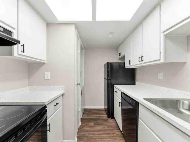 Fountainhead Apartments 1 Bedroom Apartment for Rent at 9821 Wornall Rd, Kansas City, MO 64114 Willow Creek