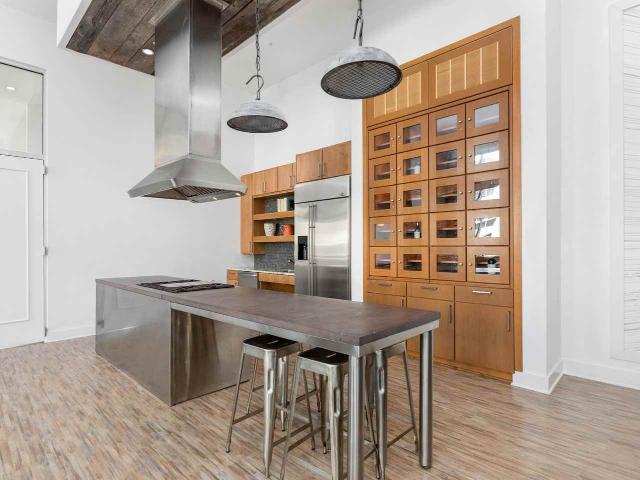 Fountains Southend Apartments Studio Apartment for Rent at 126 New Bern St, Charlotte, NC 28203 Southside Park