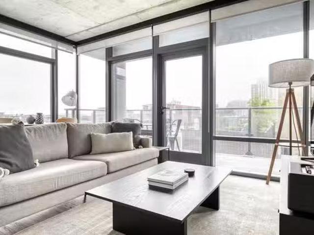 Four50, 450 W Belmont Ave, Lake View East 2 Bedroom 2 Bath