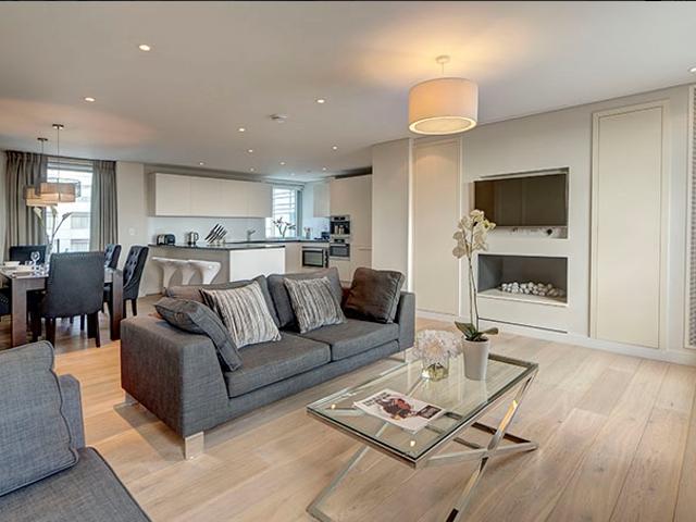 Four Bedroom Apartment in Paddington W2