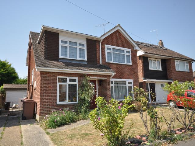 FOUR BEDROOM DETACHED HOUSE