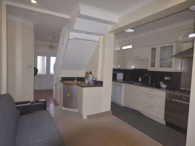 Four Bedroom End Terrace House
