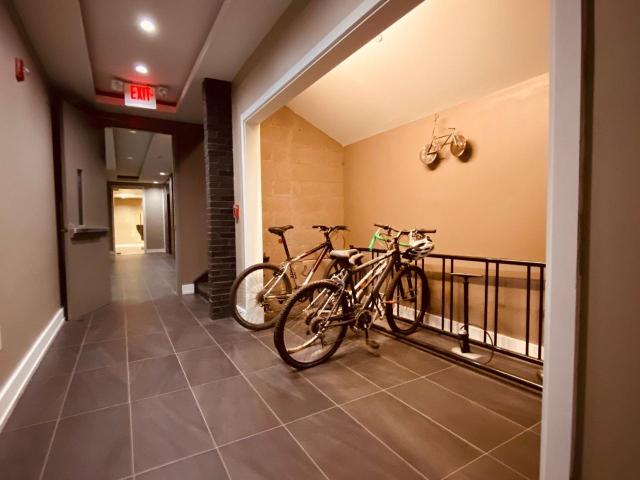 Four Forty North Front LLC 1 Bedroom Apartment for Rent at 1210 Chestnut St, Philadelphia, PA 19107 Center City East