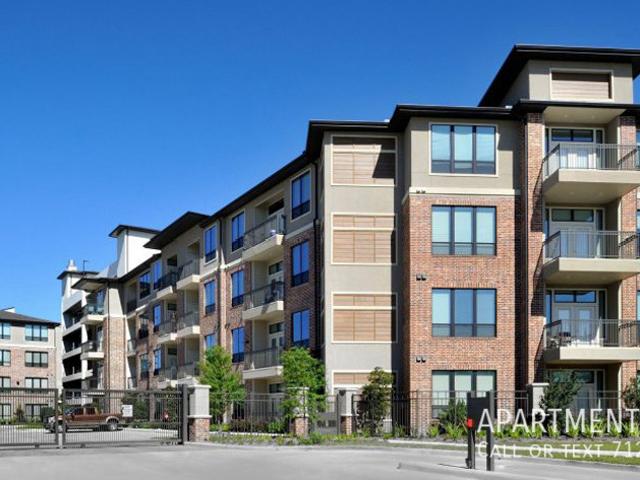 four weeks freeluxury 1br apartment Energy Corridor