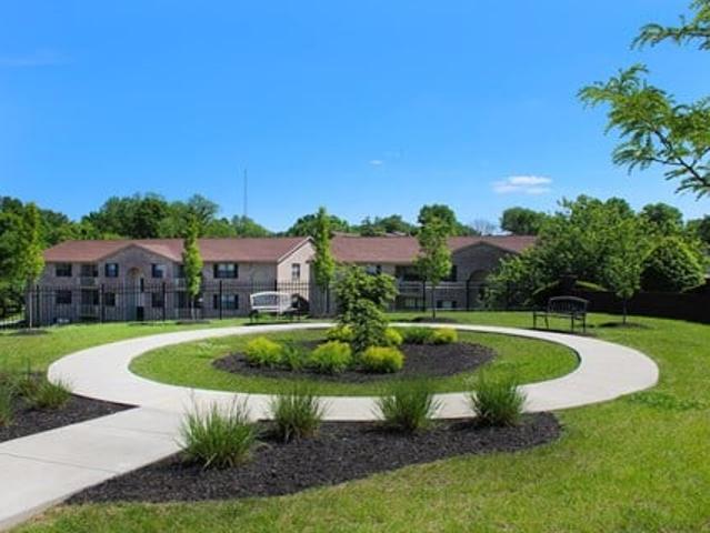Four Worlds Apartments 2 Bedroom, 2 Bath