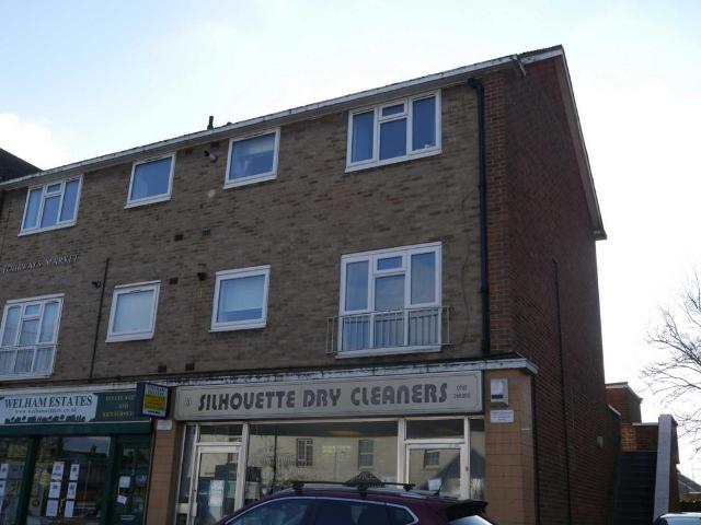 Fourways Market, Welham Green 1 bed flat to rent £1,150 pcm £265 pw