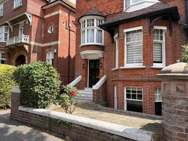Fourth Avenue, Hove BN3 1 bed flat to rent £1,450 pcm £335 pw