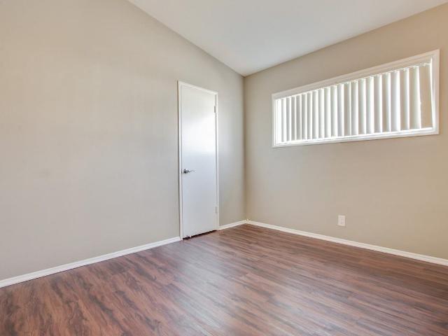 Fourth Avenue Studio Apartment for Rent at 233 4th Ave, Los Angeles, CA 90291 Venice
