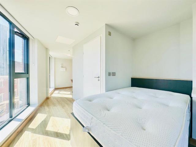 Fourth Floor, Felix Apartments, Nottingham NG1, Studio to rent, £805 pcm | PrimeLocation