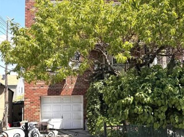 Fowler Ave, Bronx, Home For Sale