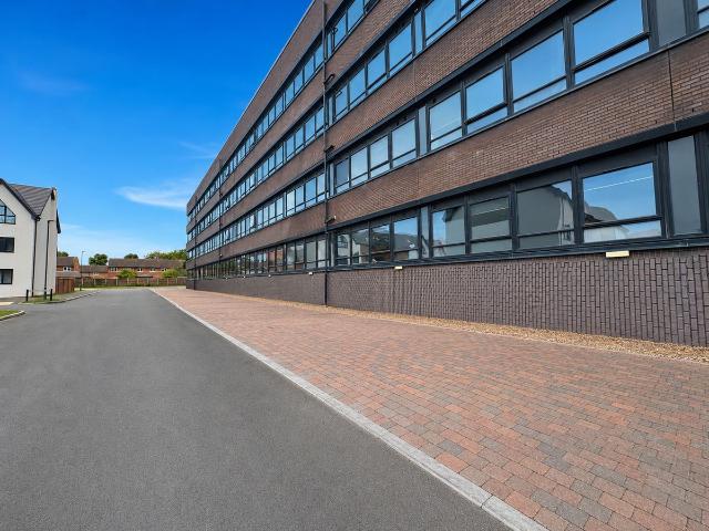 Fowler Road, Aylesbury HP19, 2 bed flat to rent, £1,400 pcm | PrimeLocation