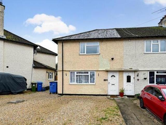Fowler Road, Farnborough, 2 Bedroom End